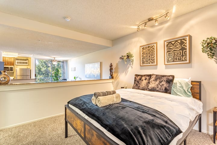 Hollywd[rooftop Pool/jacuzi/parking]queen 1bd/1bth - Nichols Canyon - Los Angeles