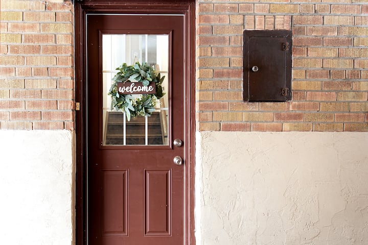 The Applefield House - Toronto