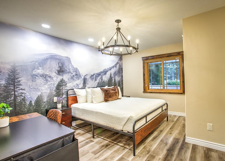 Glacier Park Suite At Country Way Inn - Kalispell, MT