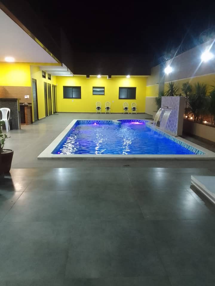 Casa De Festas E Lazer - Americana