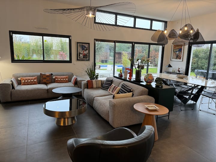 Maison Contemporaine Avec Piscine - Mérignac