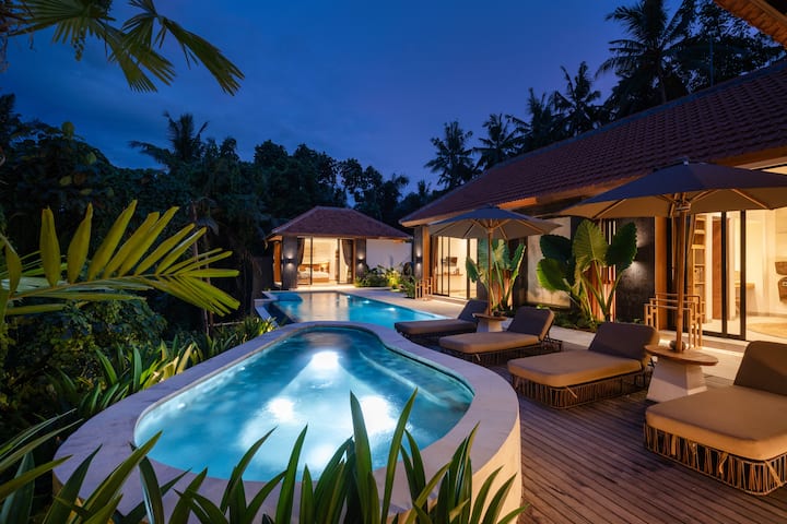 Le Lotus Bleu 3br Retreat In The Heart Of Ubud - Australie