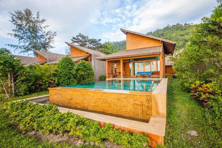 Beach Front Pool Villa, 40sqm - Koh Chang - Ko Chang