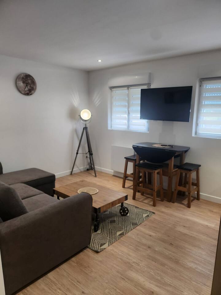 Gîtes Zz - H24 - Proche Gare - Apt 3 Pers - Château-Thierry