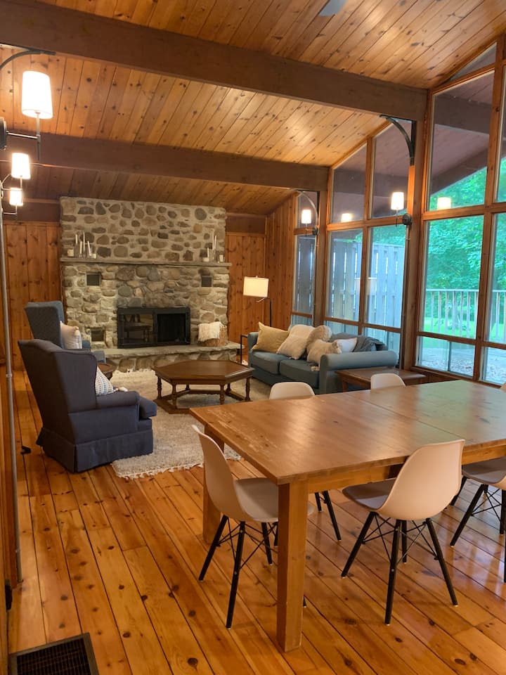 Alton Cozy Riverside Cottage - Orangeville