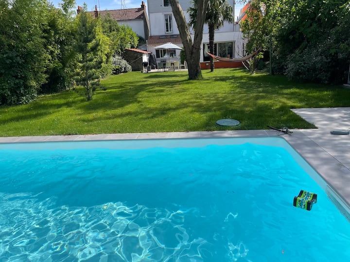 Maison Avec Piscine - Nantes