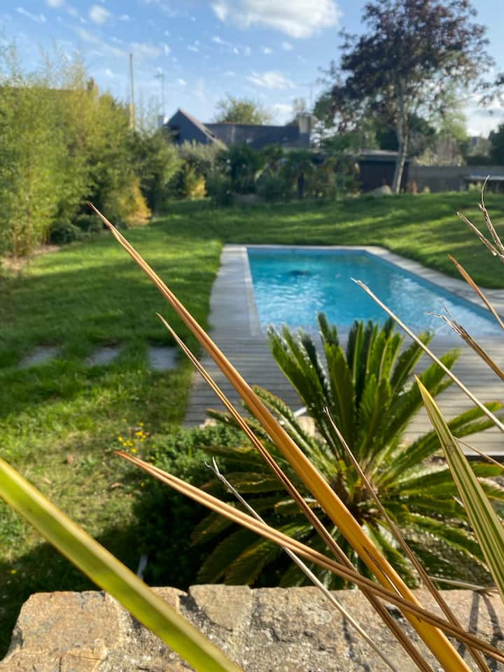 Maison Avec Piscine Chauffée - Pordic
