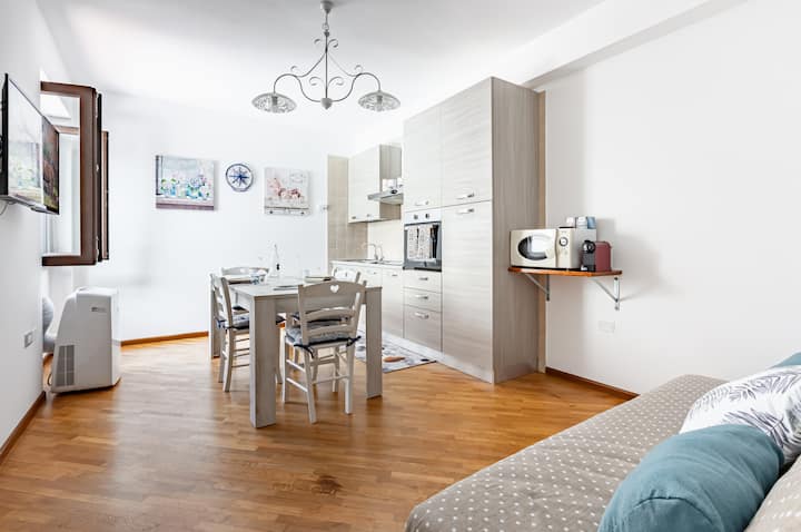 Guesthost - Calasetta-nice Apt Near Sottotorre Sea - Calasetta