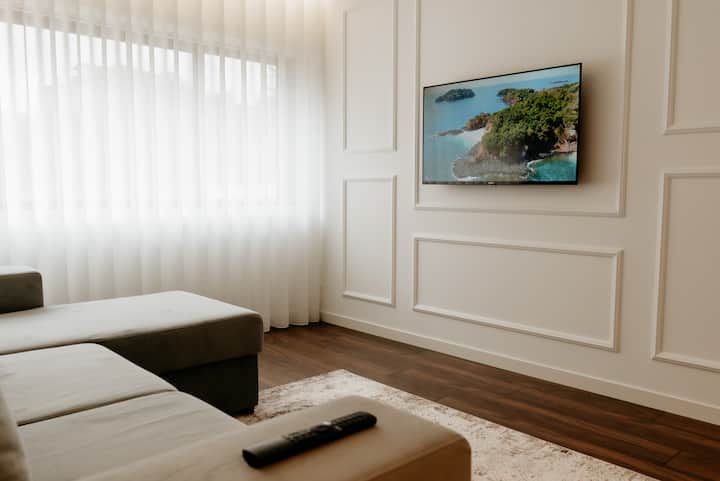 G 0.6 - G.oogle Nest Smart House - Braga