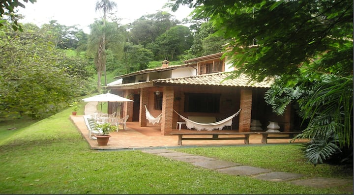 Sítio A 30 Min De São Paulo Com Lareiras E Piscina - Embu das Artes