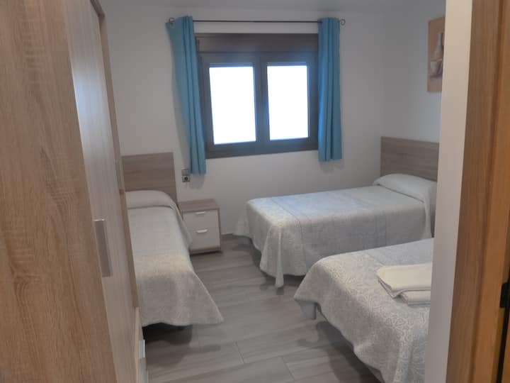 Hostal Casa Fermina. A 2h De Estación De Esquí - Sierra Nevada