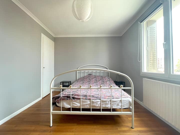 Belle Chambre Aux "Gratte Ciel", Villeurbanne - Décines-Charpieu