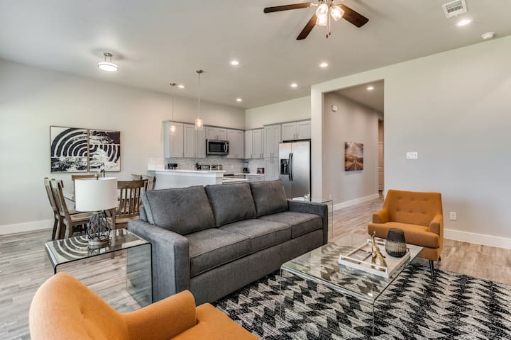 South Dallas Delight: 4-bed Minutes To Fair Park! - 達拉斯