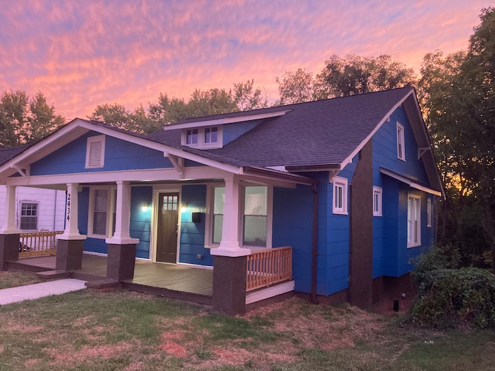 5 Bdrm Home - Central Location! - Winston-Salem, NC