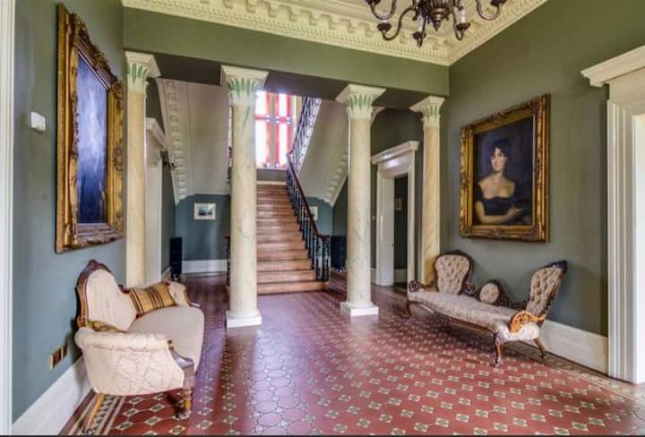 Private Bed/bath Victorian House Suite 2 - Ballymoney