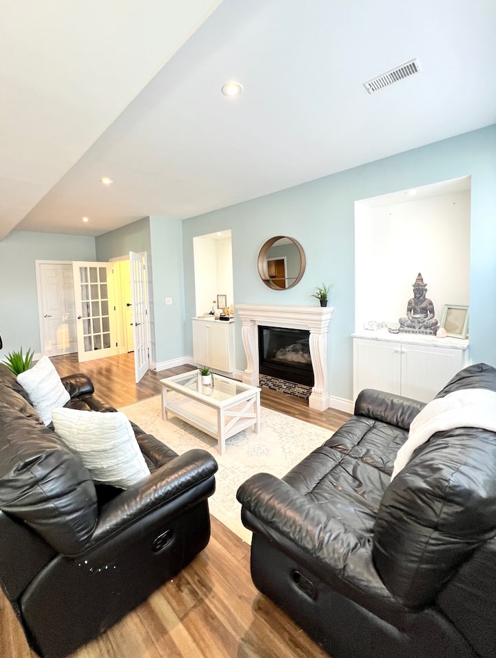 Sherkston, Sauna & Movie Room, Close To Beach! - Port Colborne