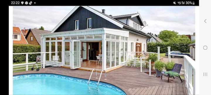 House With Pool & Big Veranda - Lund