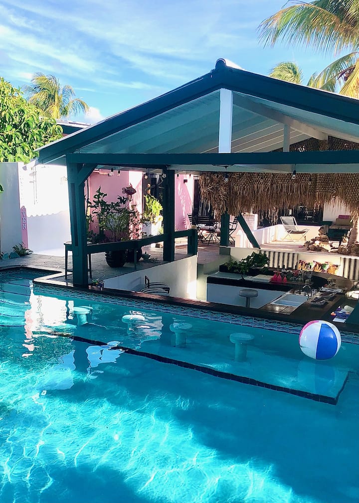 Room In Boutique/art Mini-resort - Curaçao