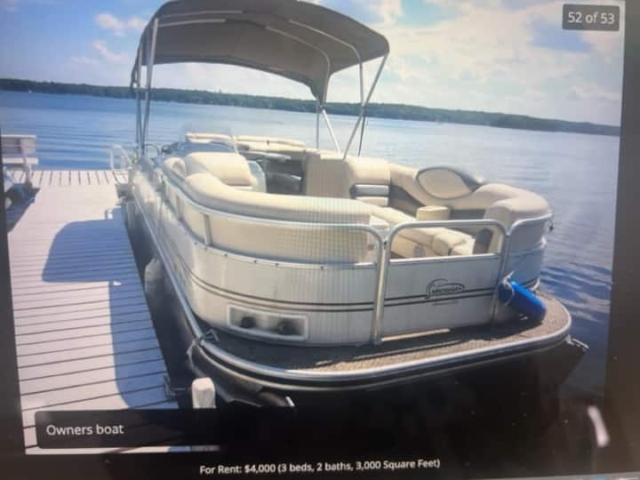 Nagawicka Lake Vacation Home - Oconomowoc, WI