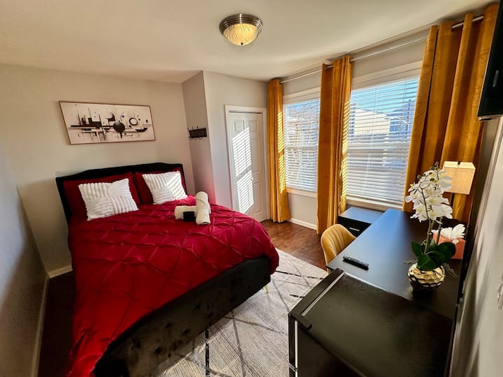 Hotel-style– No Host, Professionally Managed Id278 - Jersey City, NJ