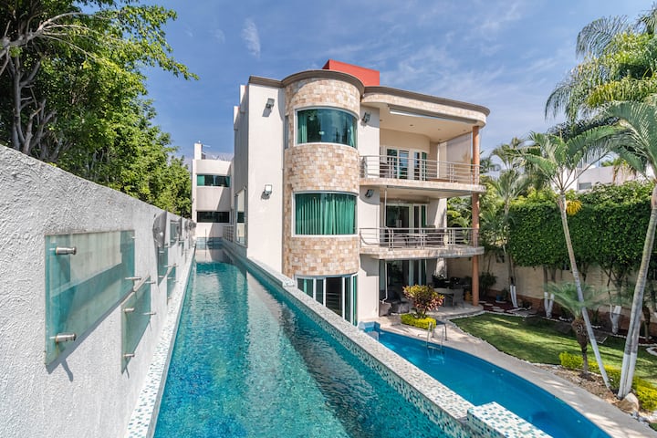 Alberca, Jacuzzi, Gym, Cine, Ac - Cuernavaca