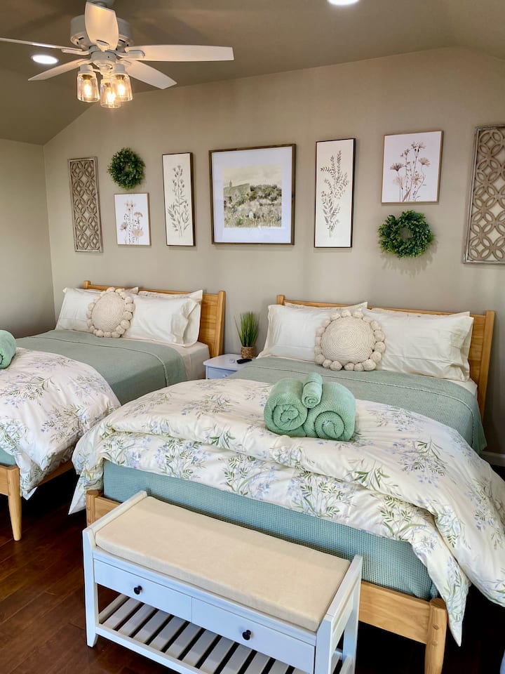 Heart Of Wine Country - Farmhouse Getaway - Atascadero, CA