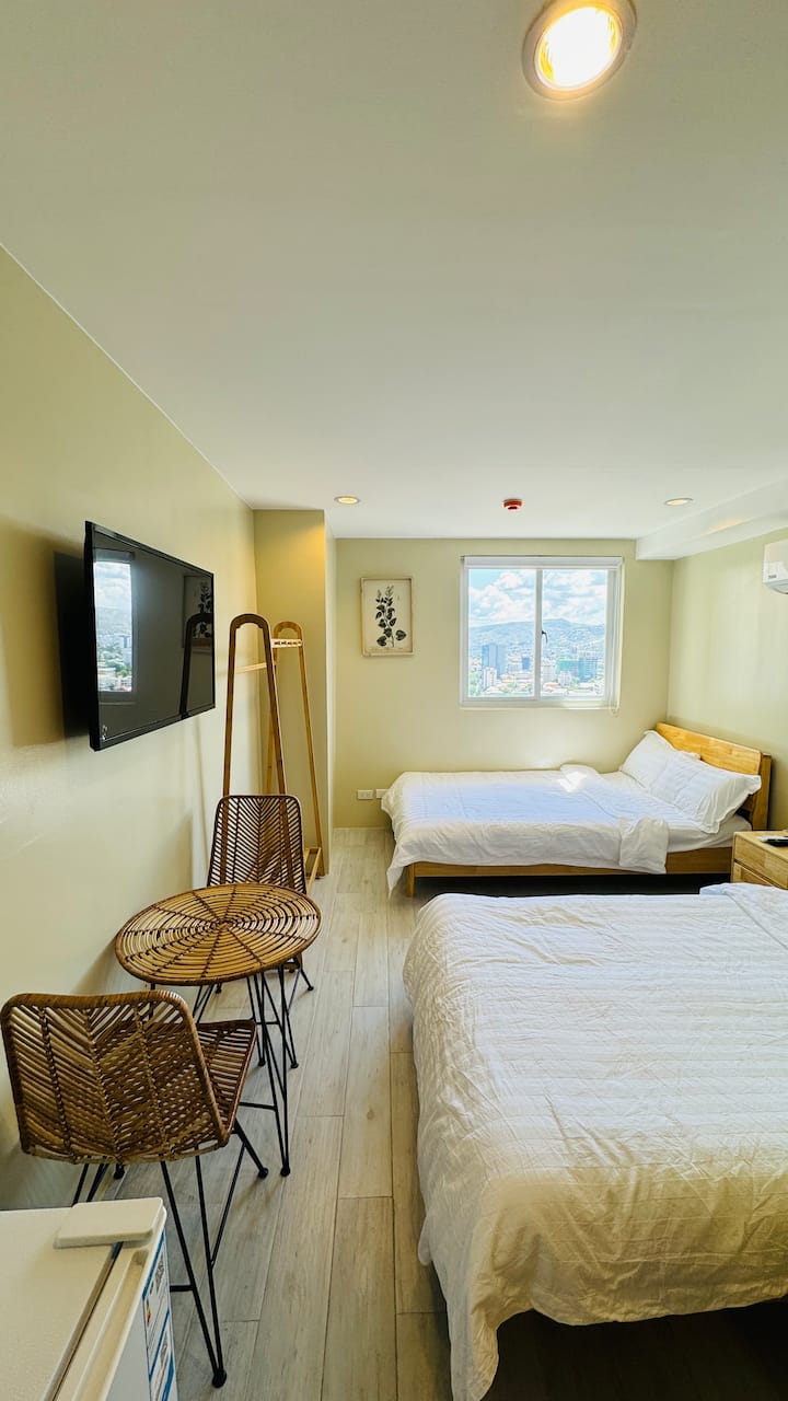 Cebu Ayala Center Cozy Studio 2409 - Cebu