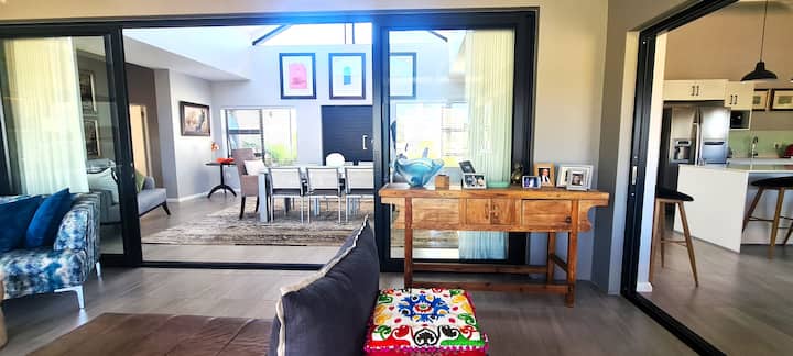 3 Bed 3 Bath, Brackenridge Plett - Plettenberg Bay