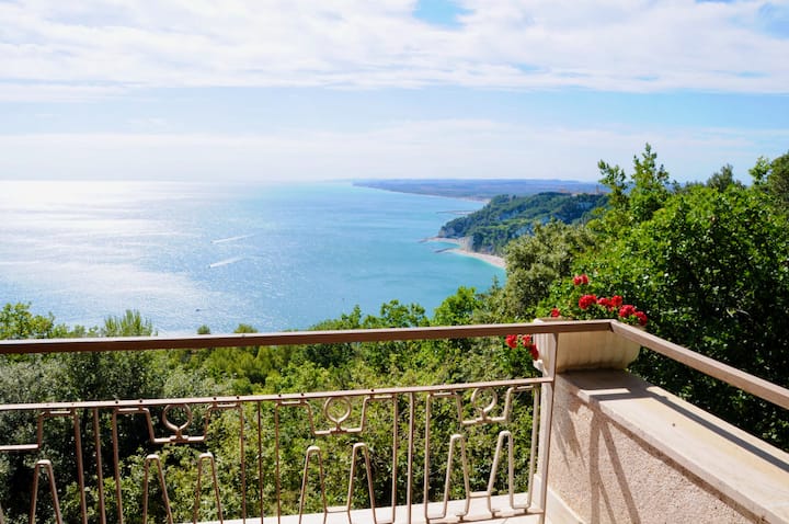 Villa Nel Cuore Del Monte Conero-camera Doppia - Sirolo