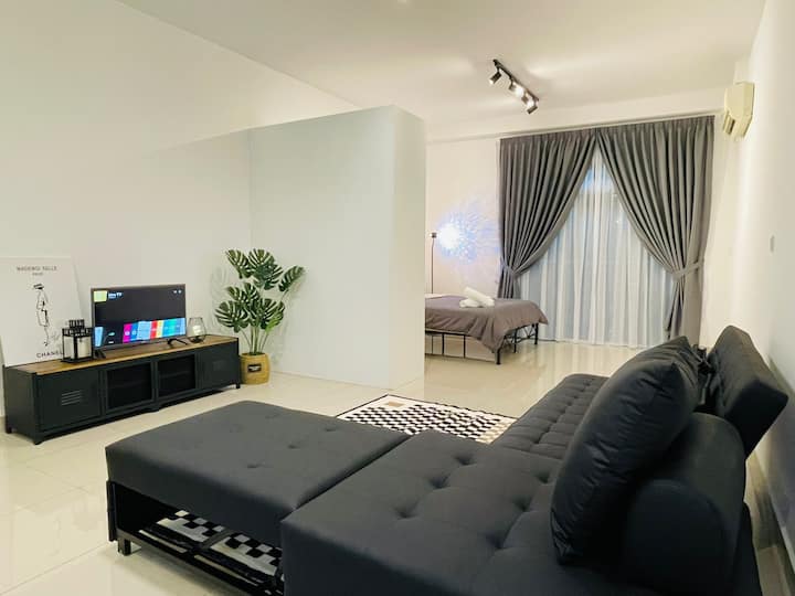 Twin Galaxy Studio At Jb City - Johor Bahru