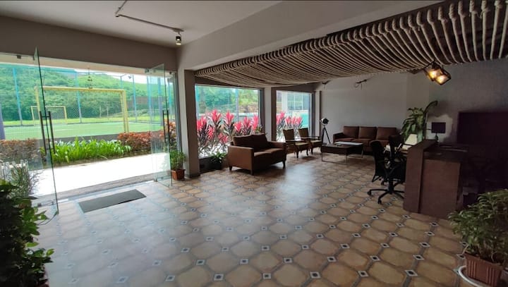 6 Mattress Dormitory - Matheran