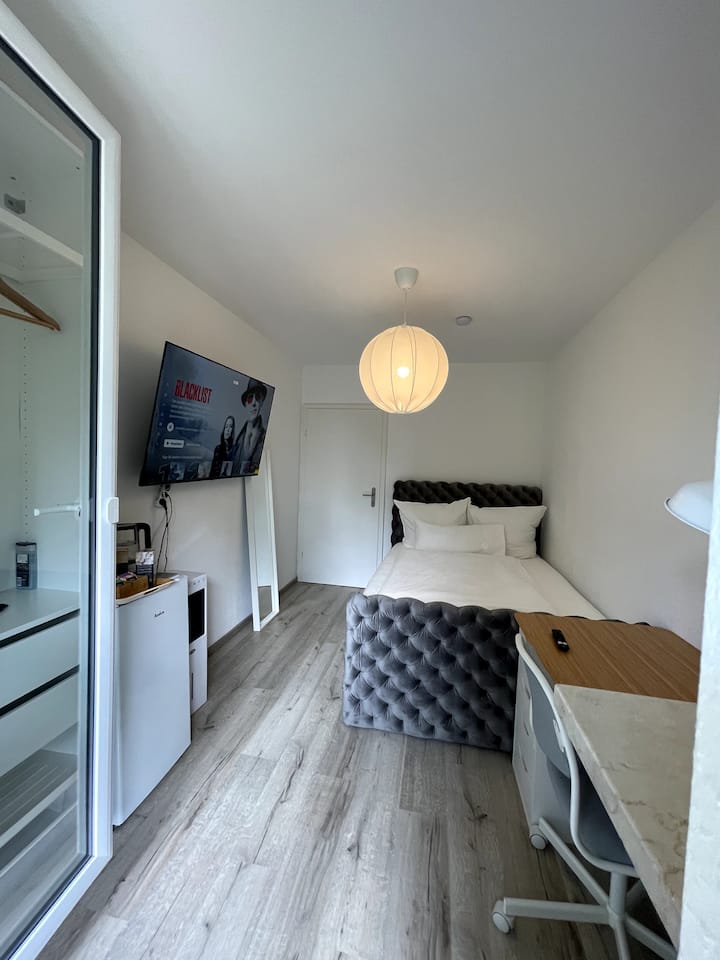 Deluxe Zimmer Mit Balkon - Bonn