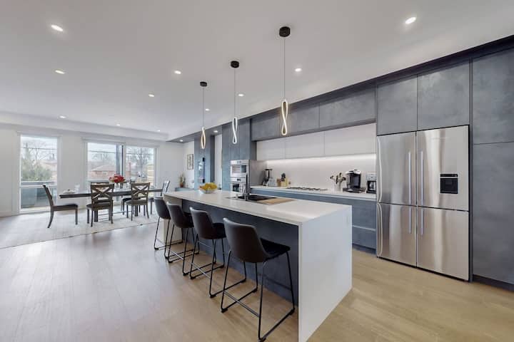 Lux 3br 4ba Home 15-min To Downtown & Yyz Airport - Mississauga