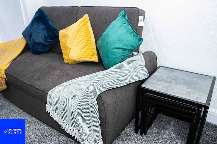 2ndhomestays I City I Sleeps 5 I Contractors - Stoke-on-Trent