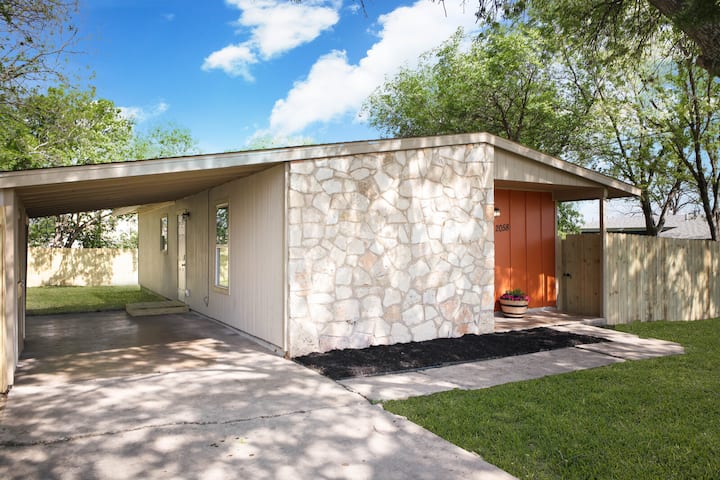 Cactus Creek Casita Bmt San Antonio - San Antonio