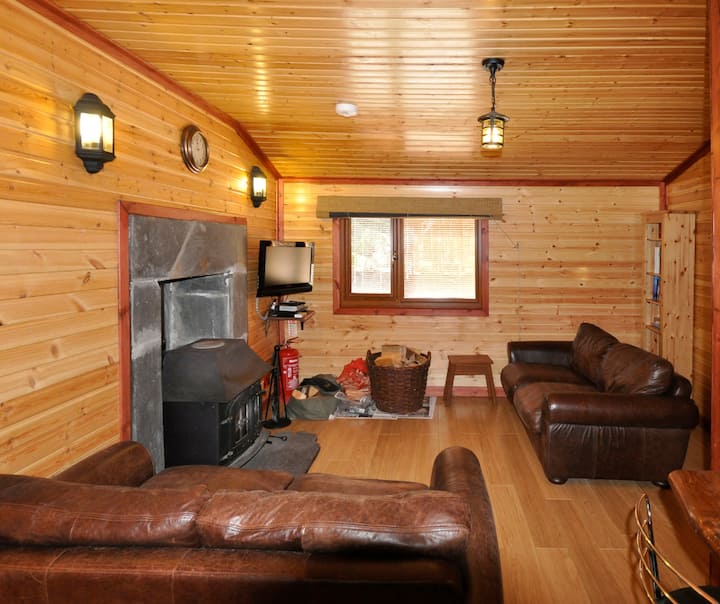Woodcutters Cabin - Cairngorms - Aboyne