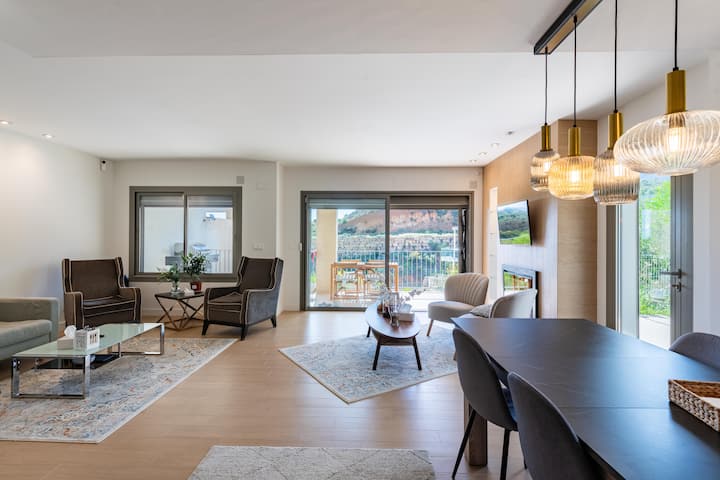 Tranquil Oasis Luxury Villa - Benalmádena