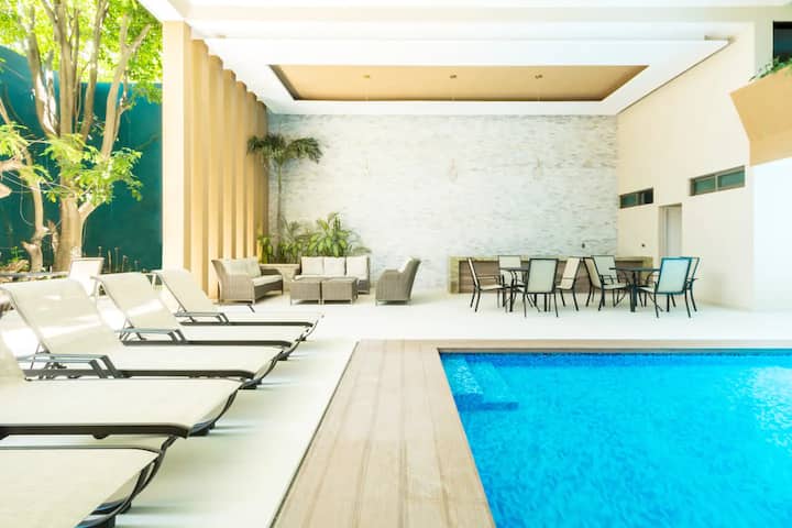 Spacious Ph W/roof And Small Private Pool - Playa del Carmen