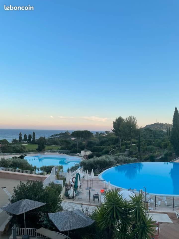 Appartement F2 Cap Esterel - Cap Estérel