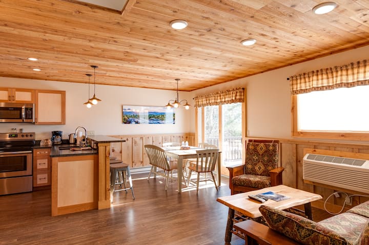 Large 3br/4 Queen Beds - Lake Placid Cabin #15 - Lake Placid, NY