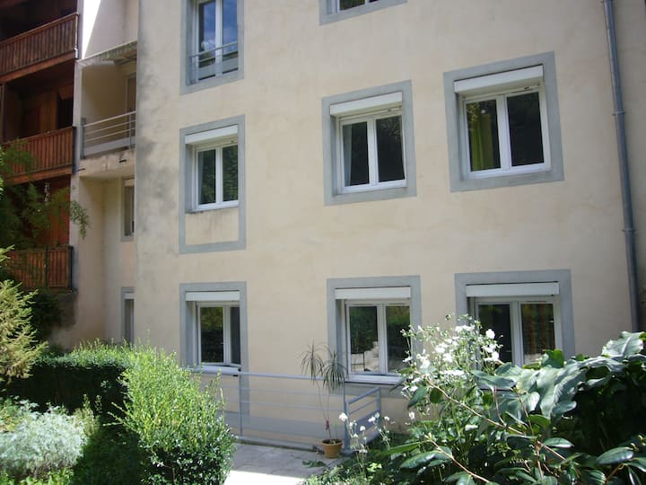 Studio Coté Jardin Du Bas - Grenoble
