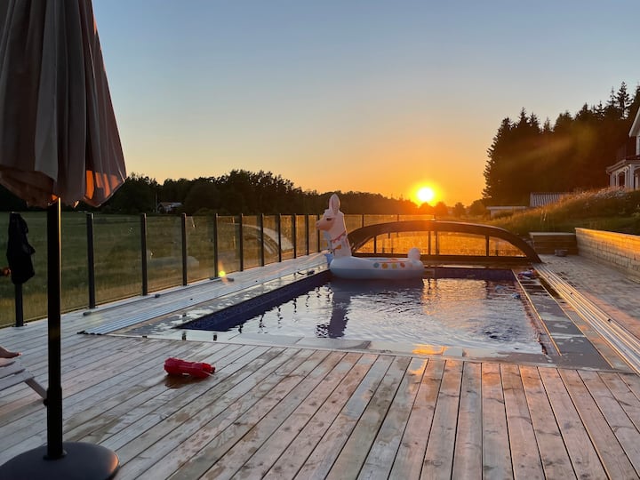 Sommaridyll Nära Hav Och Pool - Trosa