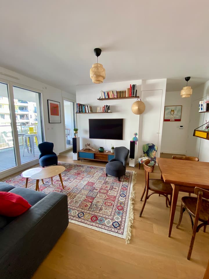 Close Center Paris, 
Modern, Quiet, Indoor Parking - Issy-les-Moulineaux