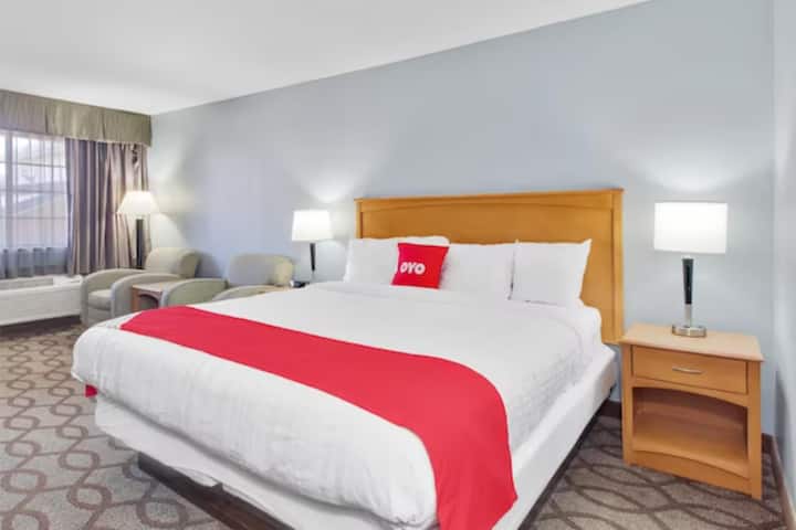 Ingleside Hotel 361 King Bed Accessible - Corpus Christi, TX