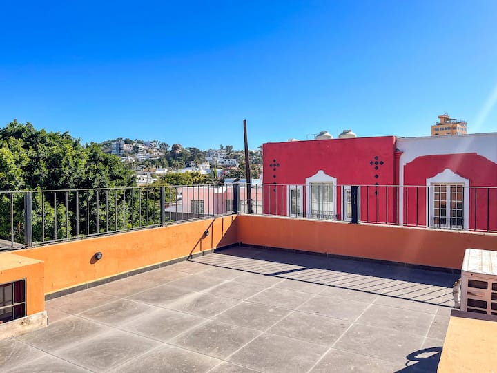 Acogedor Loft En Centro Histórico Con Terraza - Mazatlan