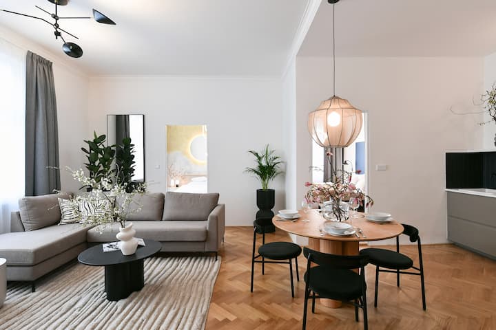 Charming Quiet 2br Apt No. 13 - Prag