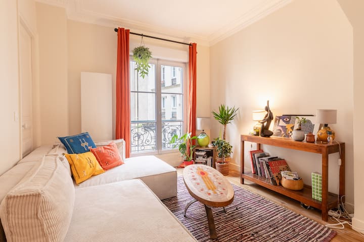 Appartement Calme, Lumineux & Chaleureux / Paris - Av. des Champs-Élysées, Paris
