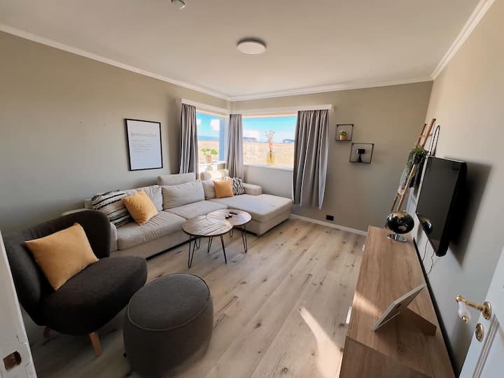 Spacious 3 Bedroom Apartment Near Kef Airport - Islândia