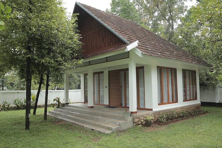 Peaceful Cottage At Kottayam @Vazhemadom Homestay - Kottayam