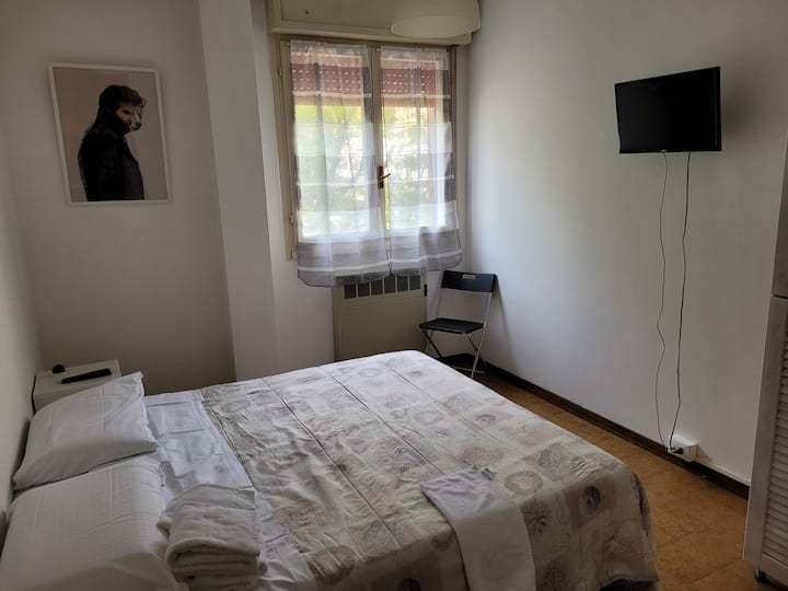 Fare Bnb Room Pappagnocca J - Reggio Emilia